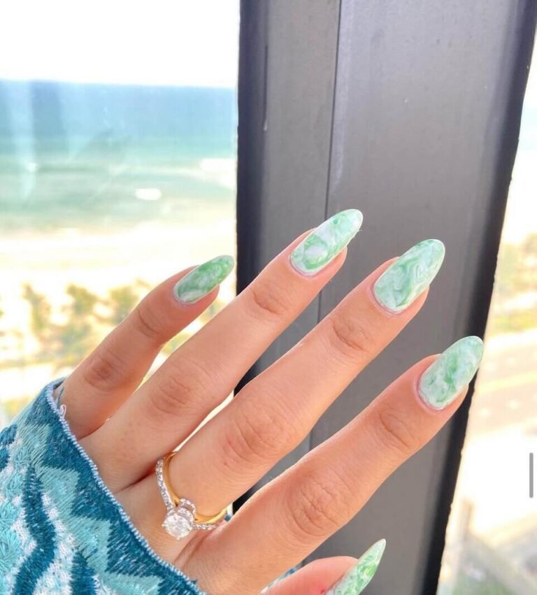 38 Classy Vacation Nails Ideas for Your Tropical Getaway