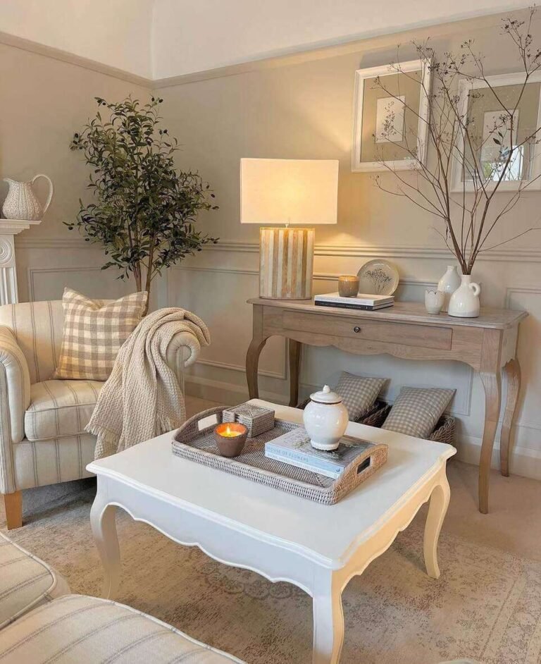 31 Practical and Chic Coffee Table Decor Ideas for a Stylish Living Room
