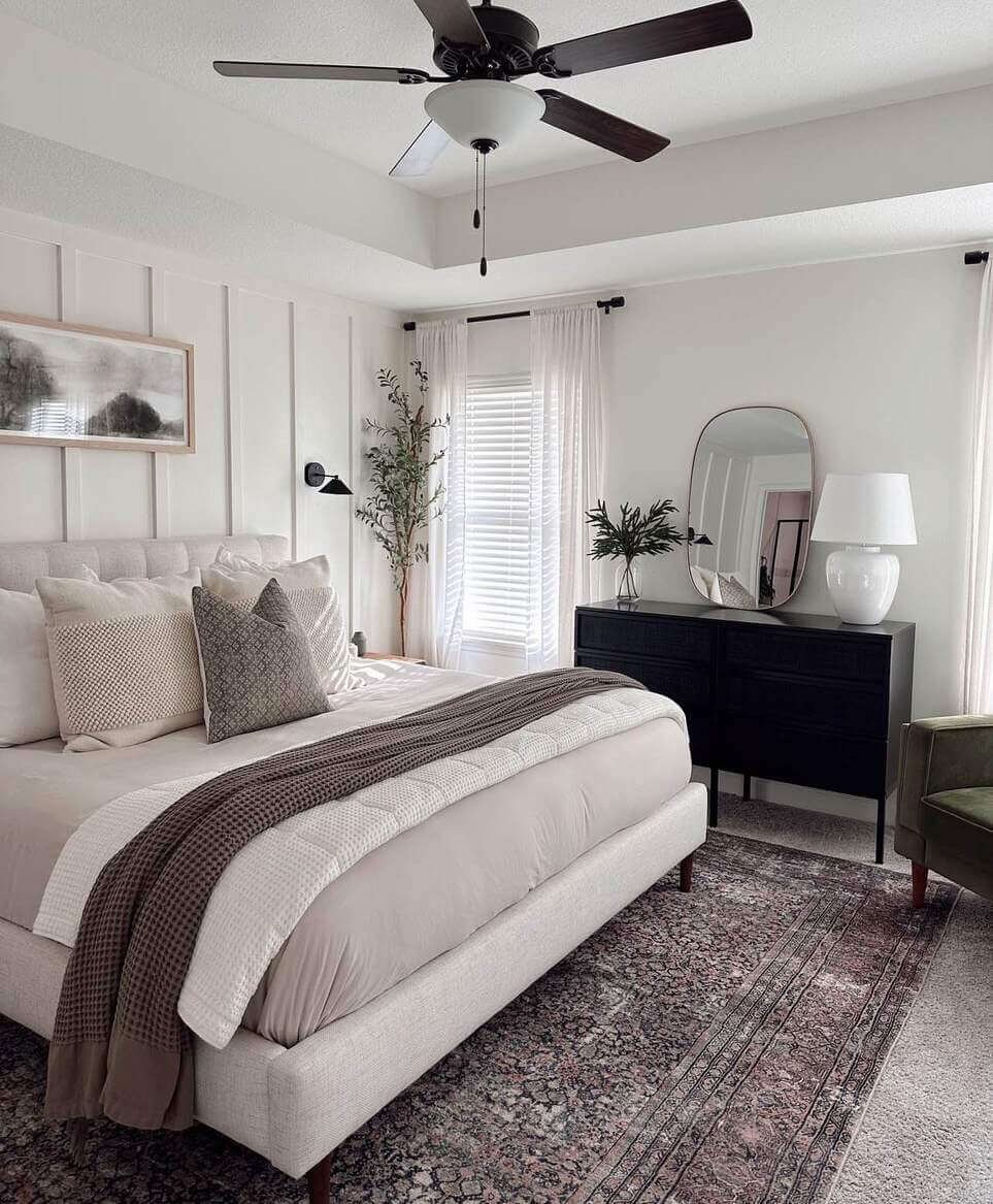 31 Bedroom Dresser Decor Ideas to Give New Life to Your Bedroom