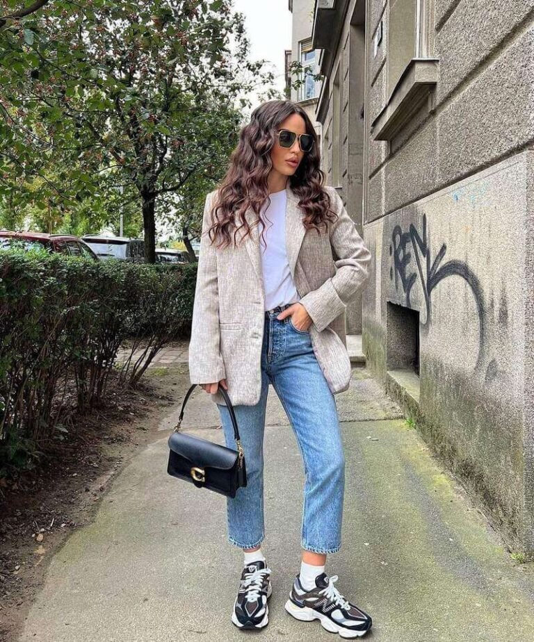 26 Ways to Rock New Balance Sneakers with Stylish New Balance Outfit ...