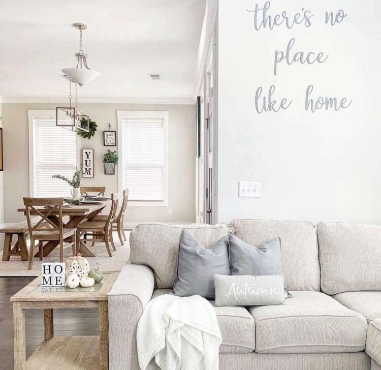 23 Beautiful End Table Decor Ideas for a Designer-Grade Living Room