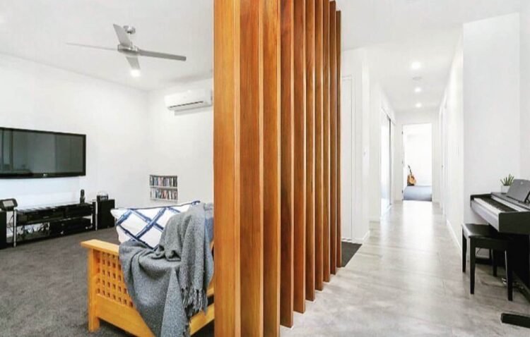 22 Innovative Living Room Divider Designs that Take you from Open-Plan ...