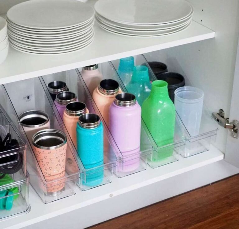 How to Organize Water Bottles in Kitchen: 18 Genius Storage Ideas ...