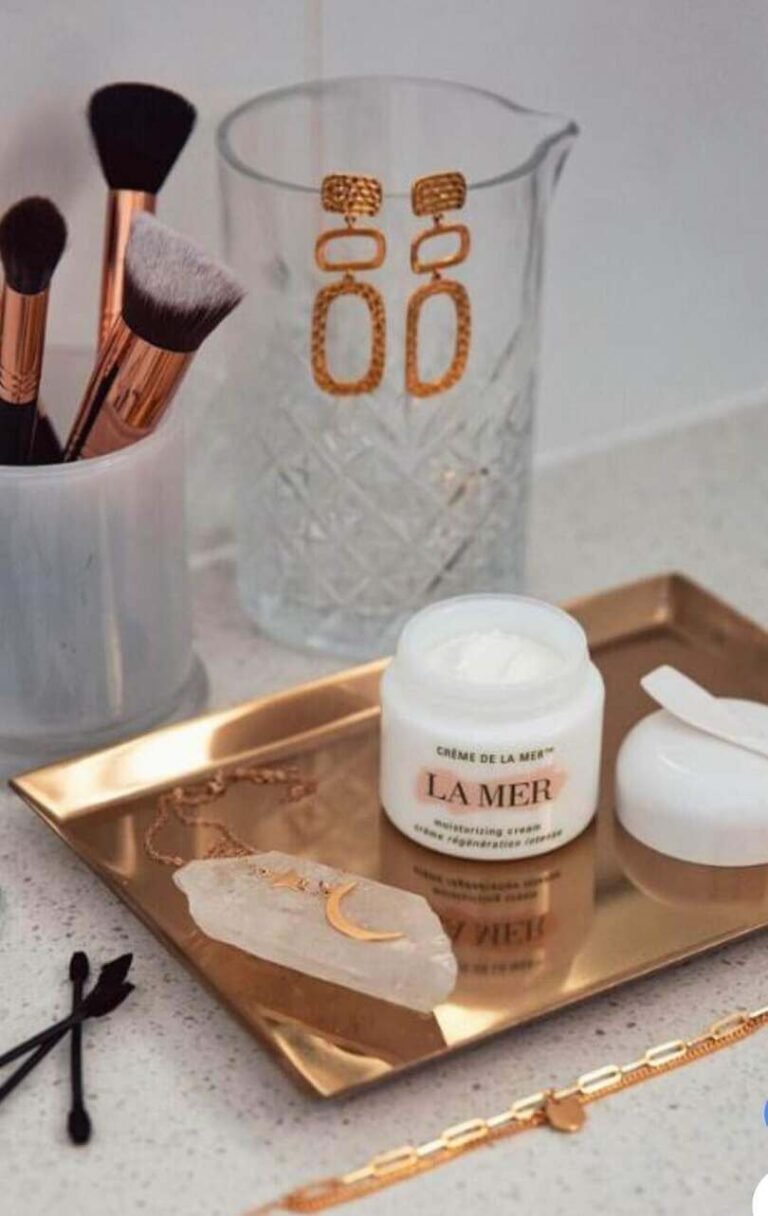 20 Chic and Easy Bathroom Counter Decor Ideas to Transform Your Vanity
