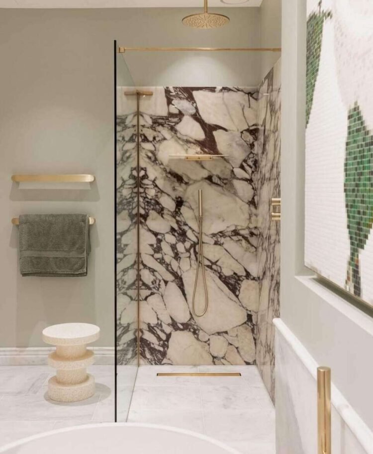 Revamp Your Bathroom with 16 Top Shower Tile Ideas You Need to See