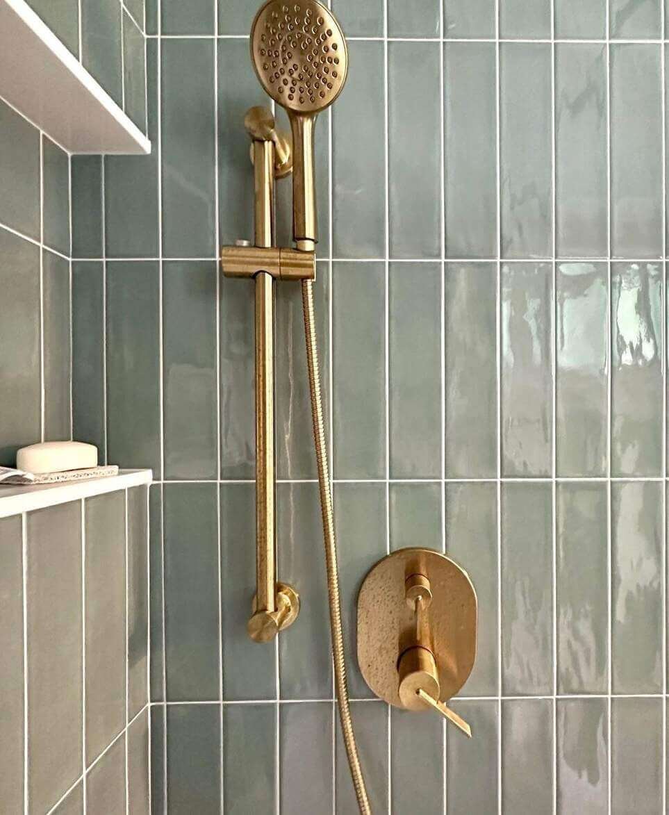 Revamp Your Bathroom with 16 Top Shower Tile Ideas You Need to See