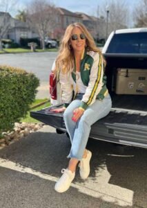 19 Top Tailgate Outfits to Stand Out on Game Day