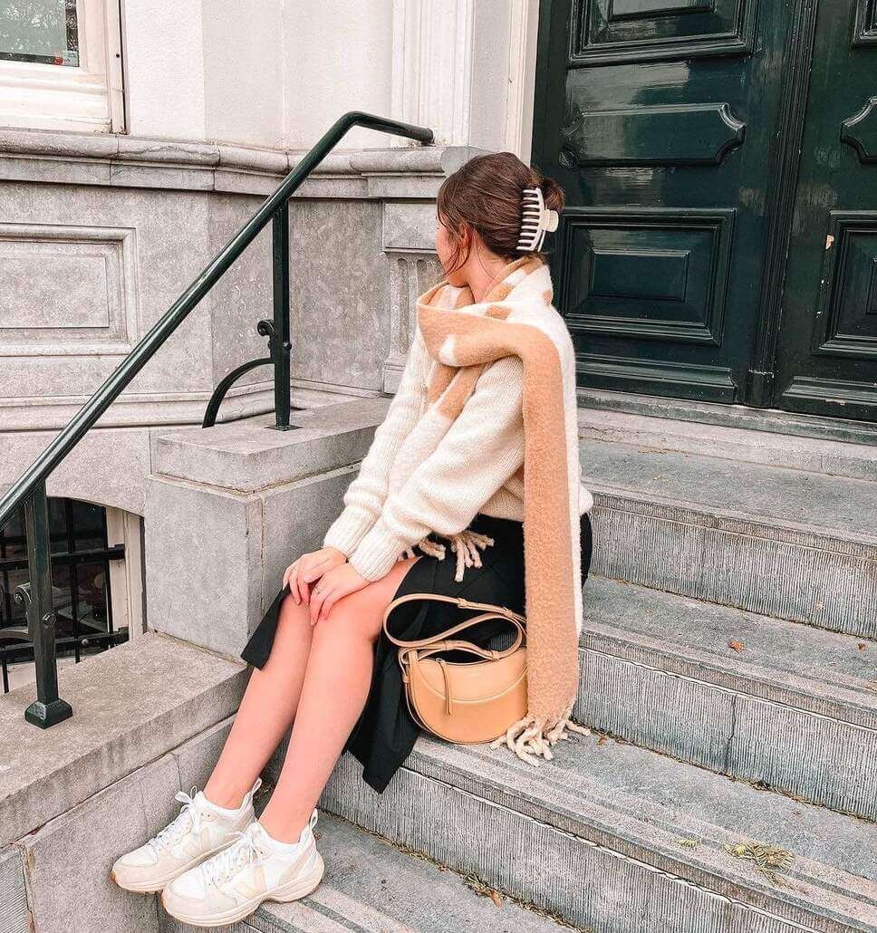 Styling the Polène Bag: 20 Effortlessly Chic Polene Bag Outfit Ideas