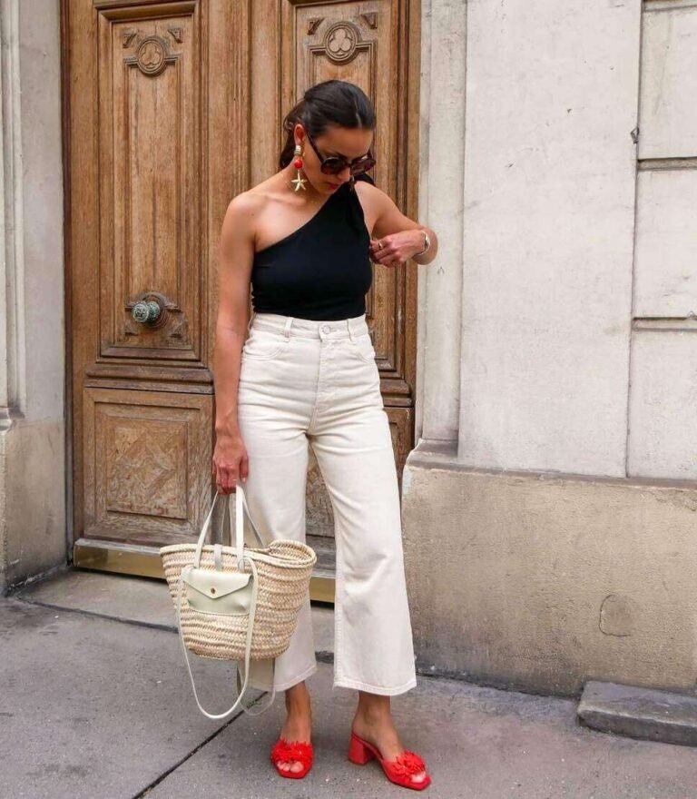 18 Stylish 80 Degree Weather Outfits That’ll Keep You Looking Cool