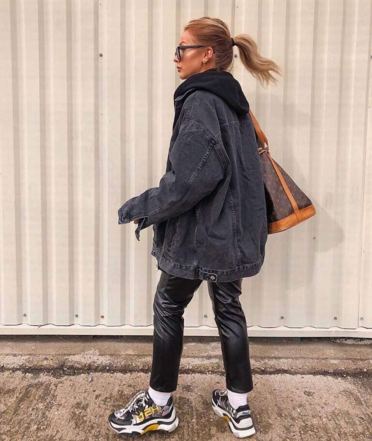 29 Aesthetic Oversized Outfits You’ll Want to Live In