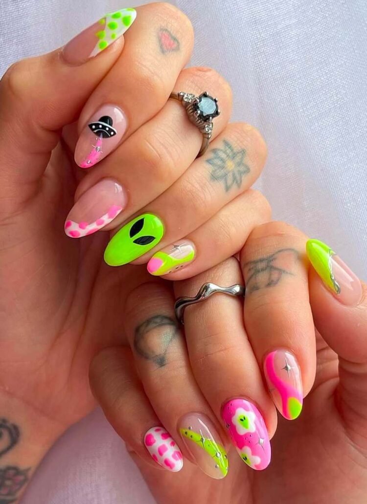 45 Eye-Catching Neon Nail Designs You’ll Want Right Now