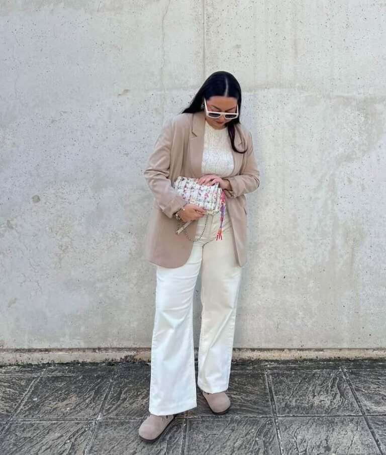 26 Clogs Outfit Ideas That Prove They Go With Everything
