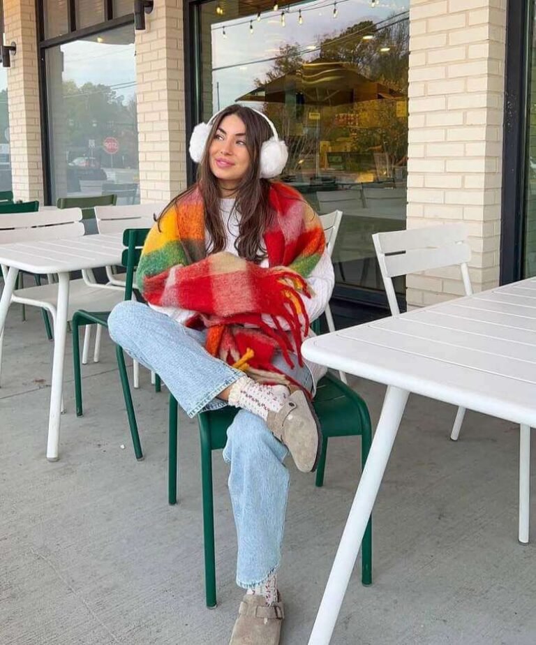 26 Clogs Outfit Ideas That Prove They Go With Everything