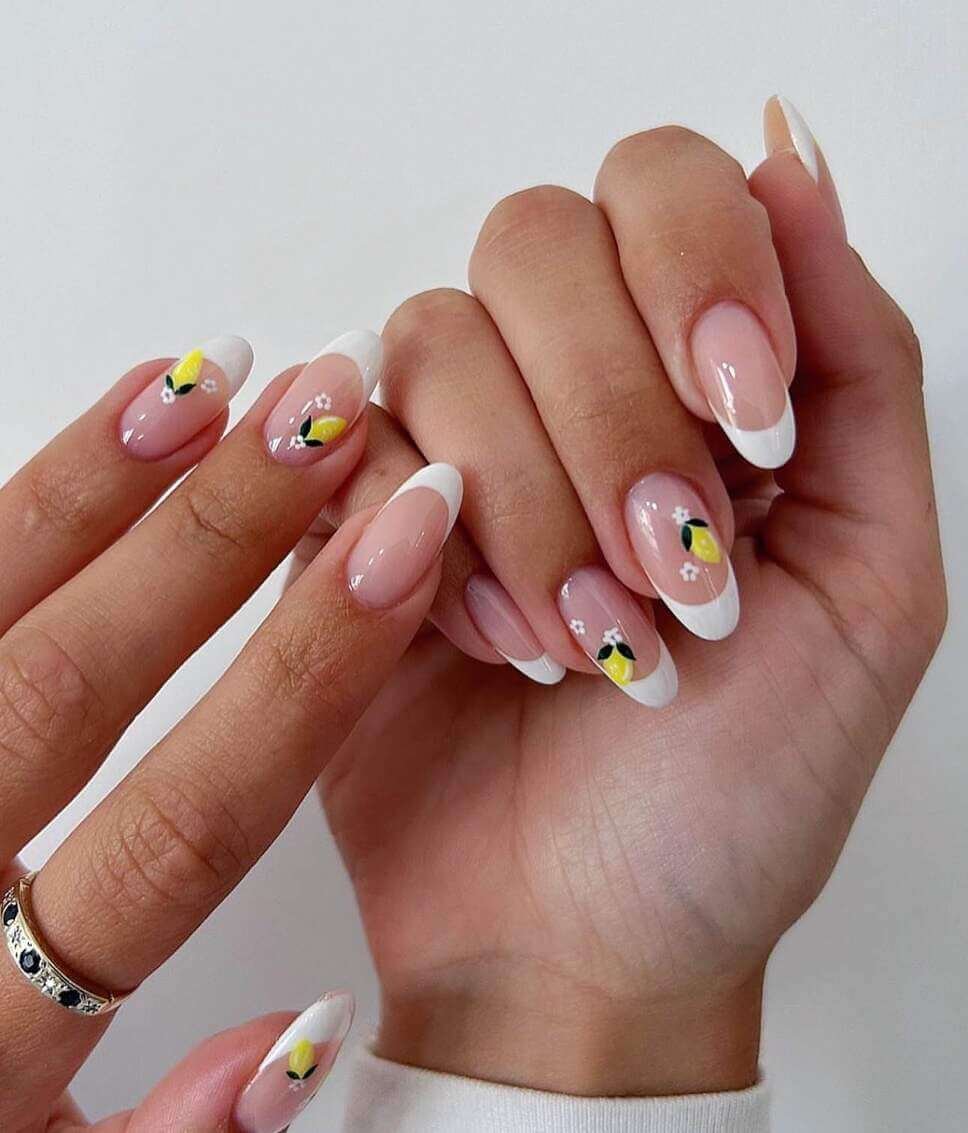 39 Lemon Nail Designs You’ll Want on Your Nails All Summer