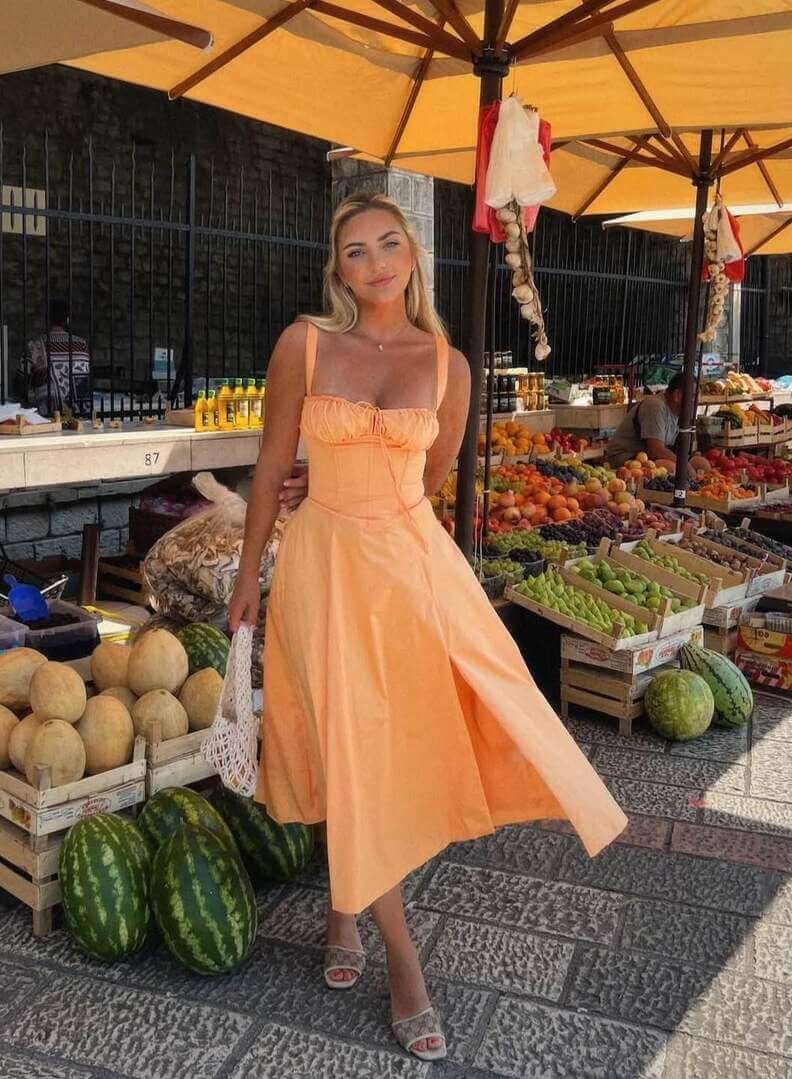What to Wear in Italy This Summer: Cute Outfits to Stay Stylish in the ...