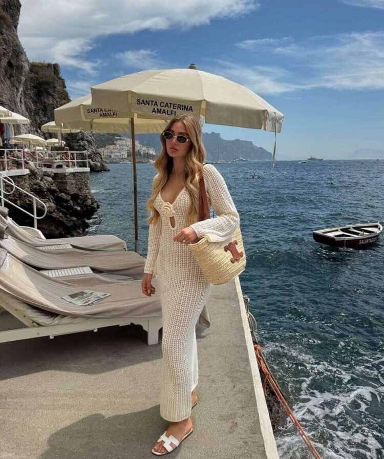Your Go-To Guide for the Best Beach Outfit Ideas + Free Packing List