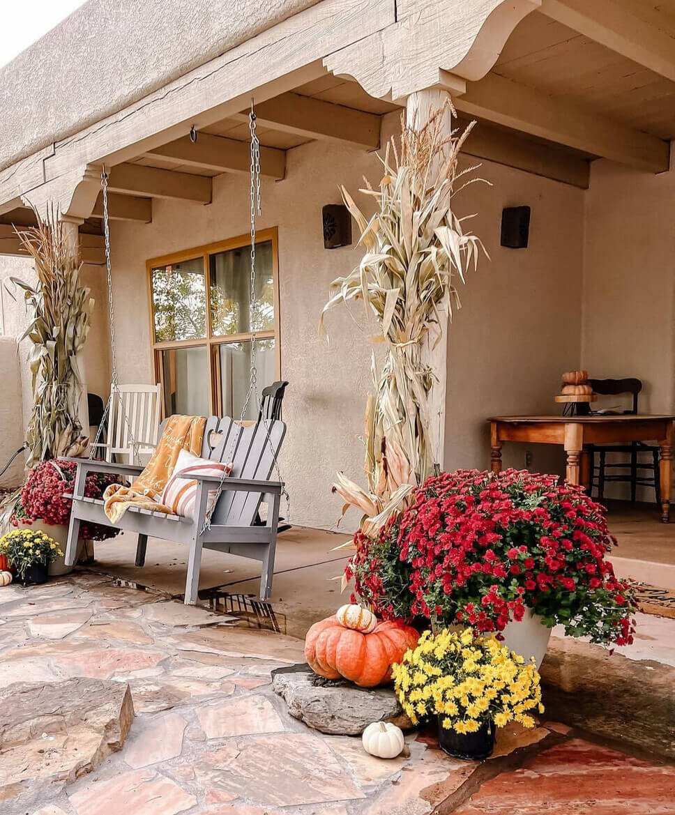 35 Fall Porch Decor Ideas to Copy for a Warm Welcome