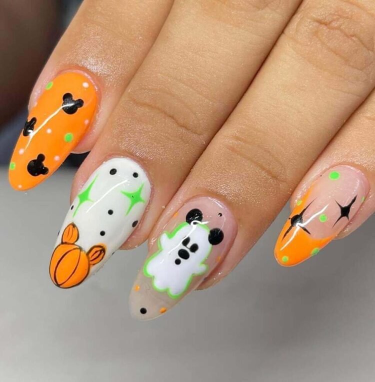 32 Cutest Disney Halloween Nail Designs for Your October Mani