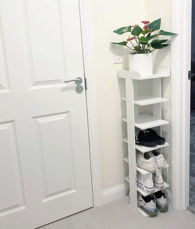 Small Corner Shoe Racknull