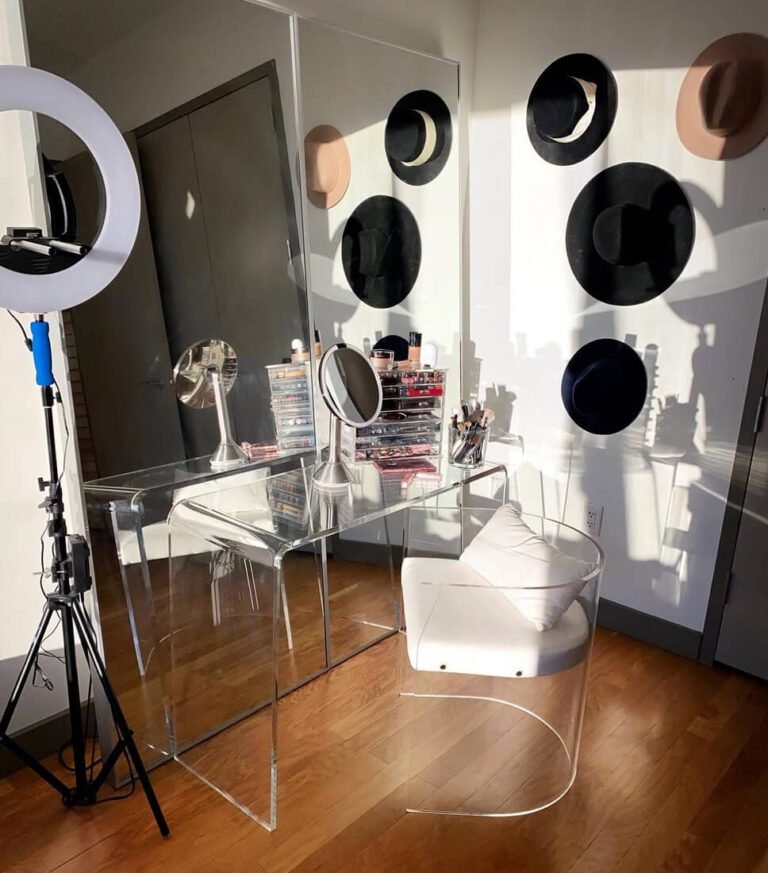 20 Makeup Vanity Ideas That Make Getting Ready Feel Like a Daily Ritual
